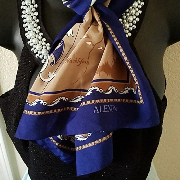 ALEXON | Accessories | Alexon Scarf | Poshmark